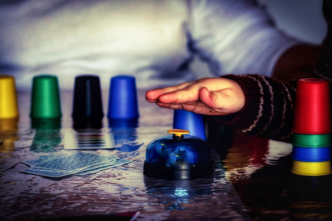 Sportovní společenská hra 5v1 | Hry-zdarma.net